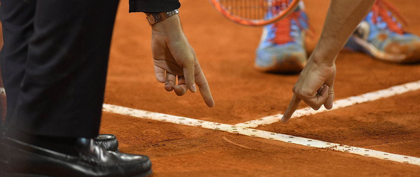 Werde Schiedsrichter im Tennis!